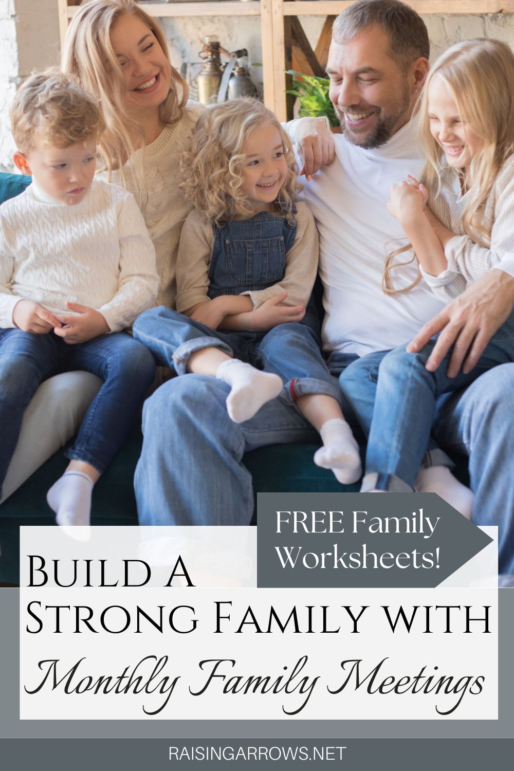 How a Monthly Family Meeting Can Make You a Better Mom!