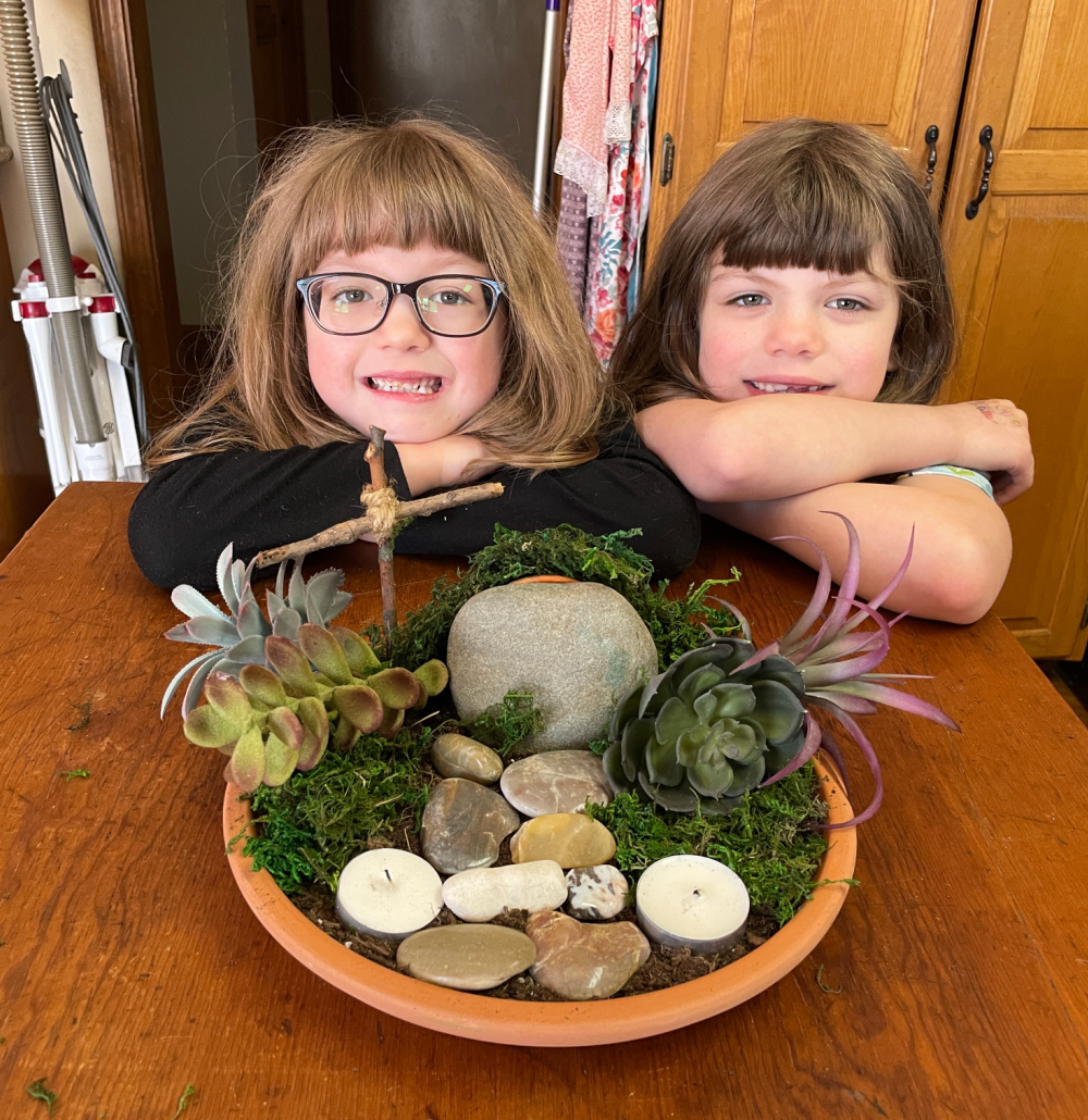 Make Your Own Simple Resurrection Garden this Easter!